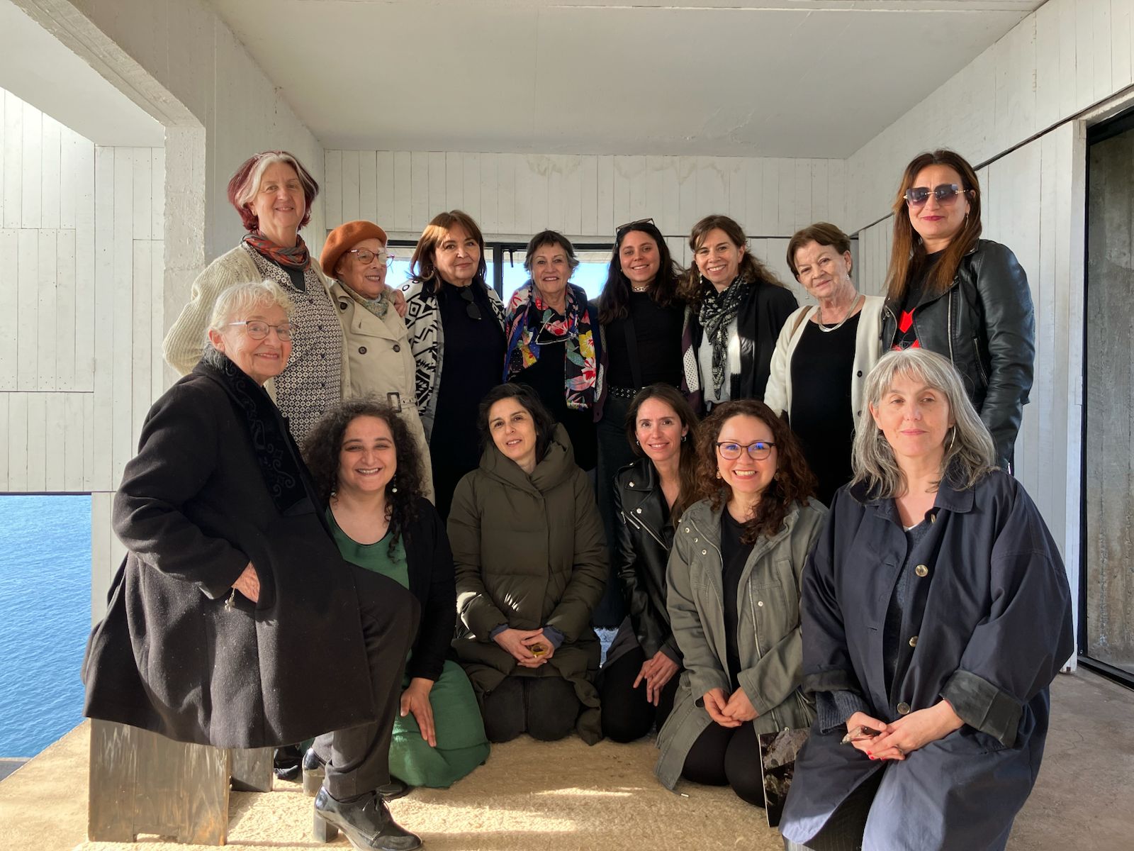 Mujeres artistas visitaron Casa Poli y disfrutaron libro sobre historia ...